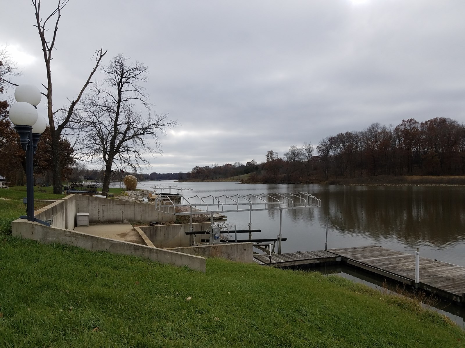 Incredible waterfront home for sale on Lake Thunderhead